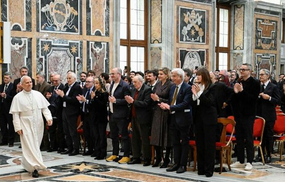 Bejsment - Papież spotkał się z gwiazdami kina