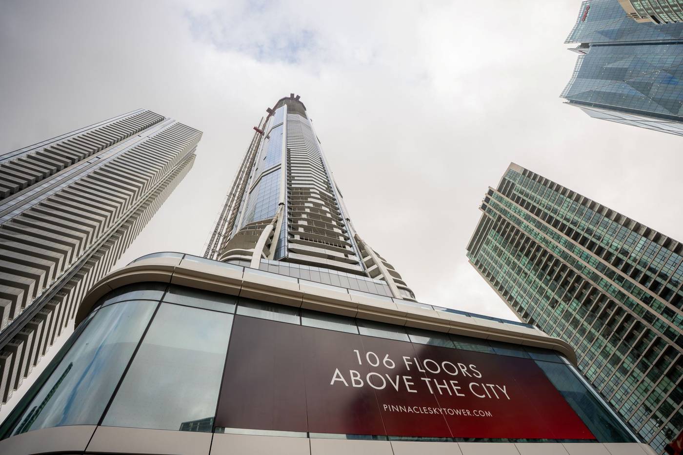 Bejsment - Nowa era torontońskich wieżowców